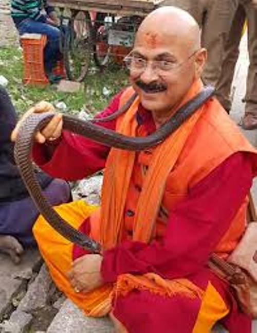 Former Jharkhand DGP DK Pandey filed a case of harassment by daughter ...